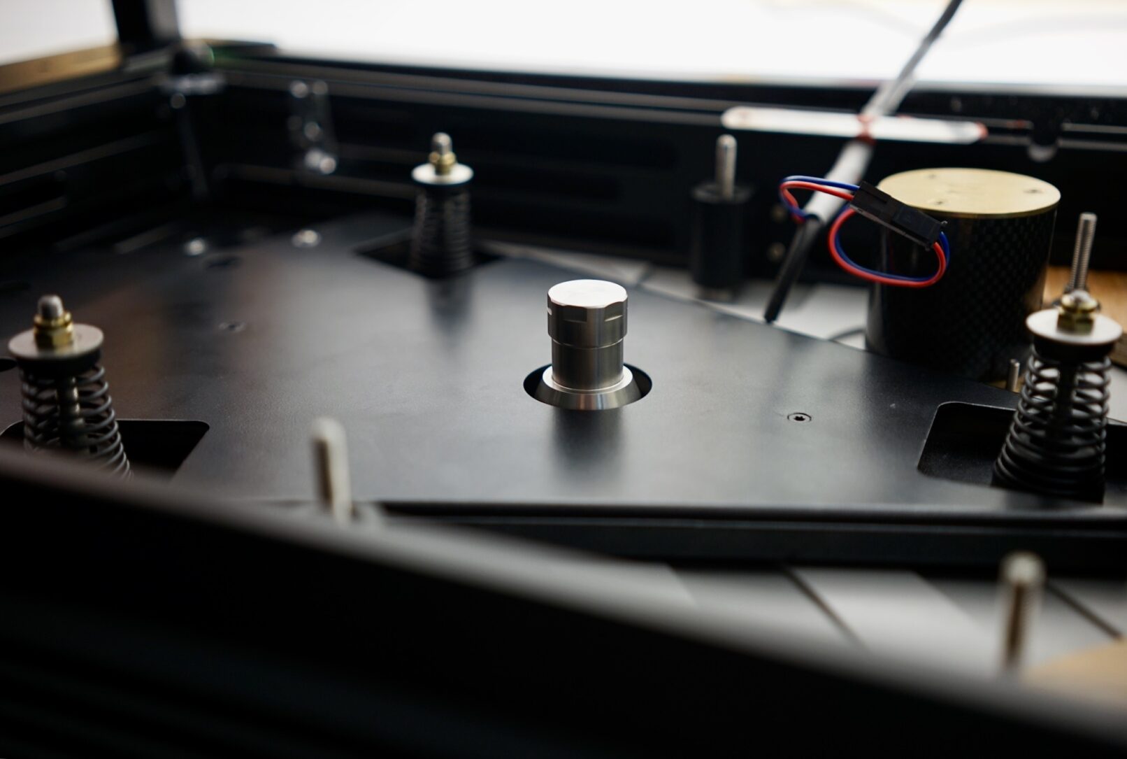 LP12MF Review: The Linn Karousel Main Bearing – hi-fi AF