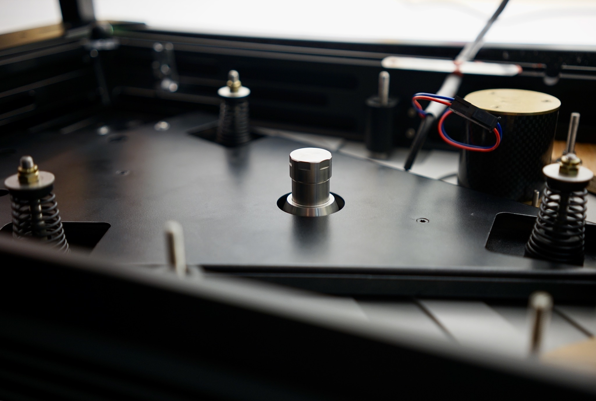 LP12MF Review: The Linn Karousel Main Bearing – hi-fi AF